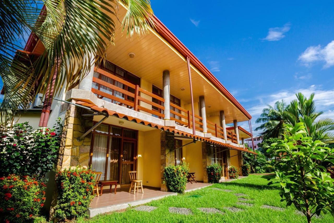 Hotel Amapola - Directorio Turístico de Costa Rica