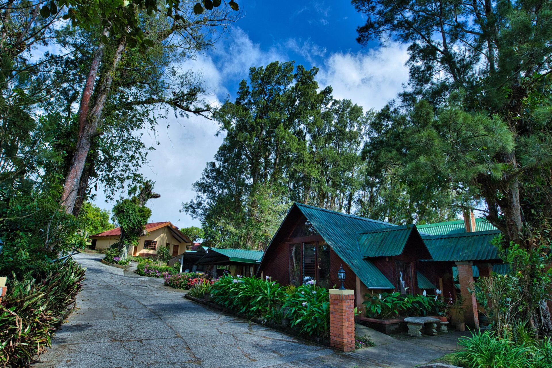 Hotel Villa Zurquí - Directorio Turístico de Costa Rica